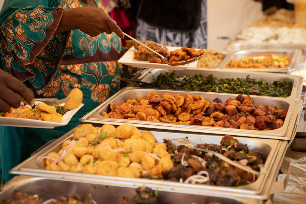 Traiteur africain pour mariage - Les Petits Ways d'Auré